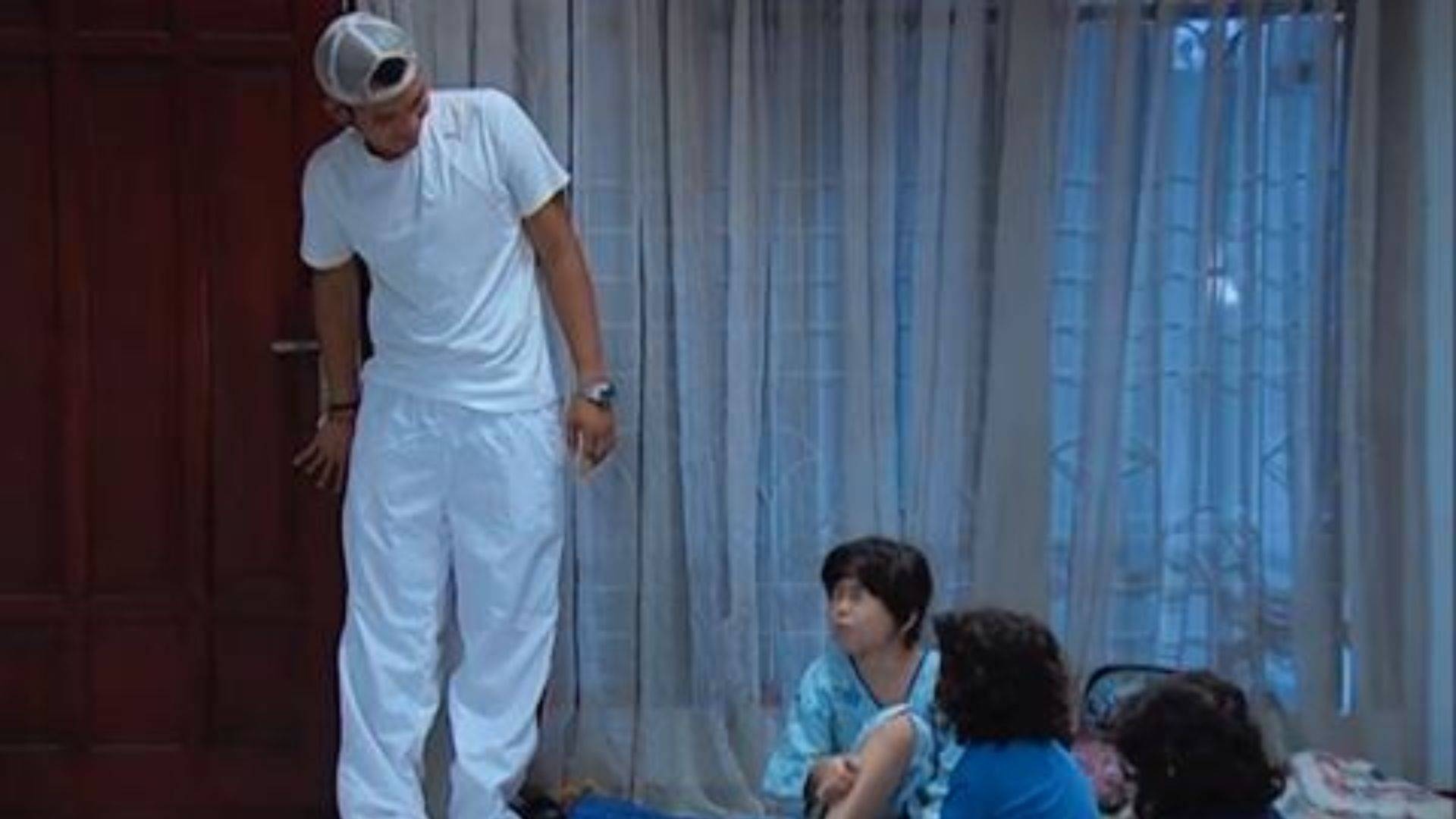 VISION+ - Separuh Aku / S1 E9 Episode 9