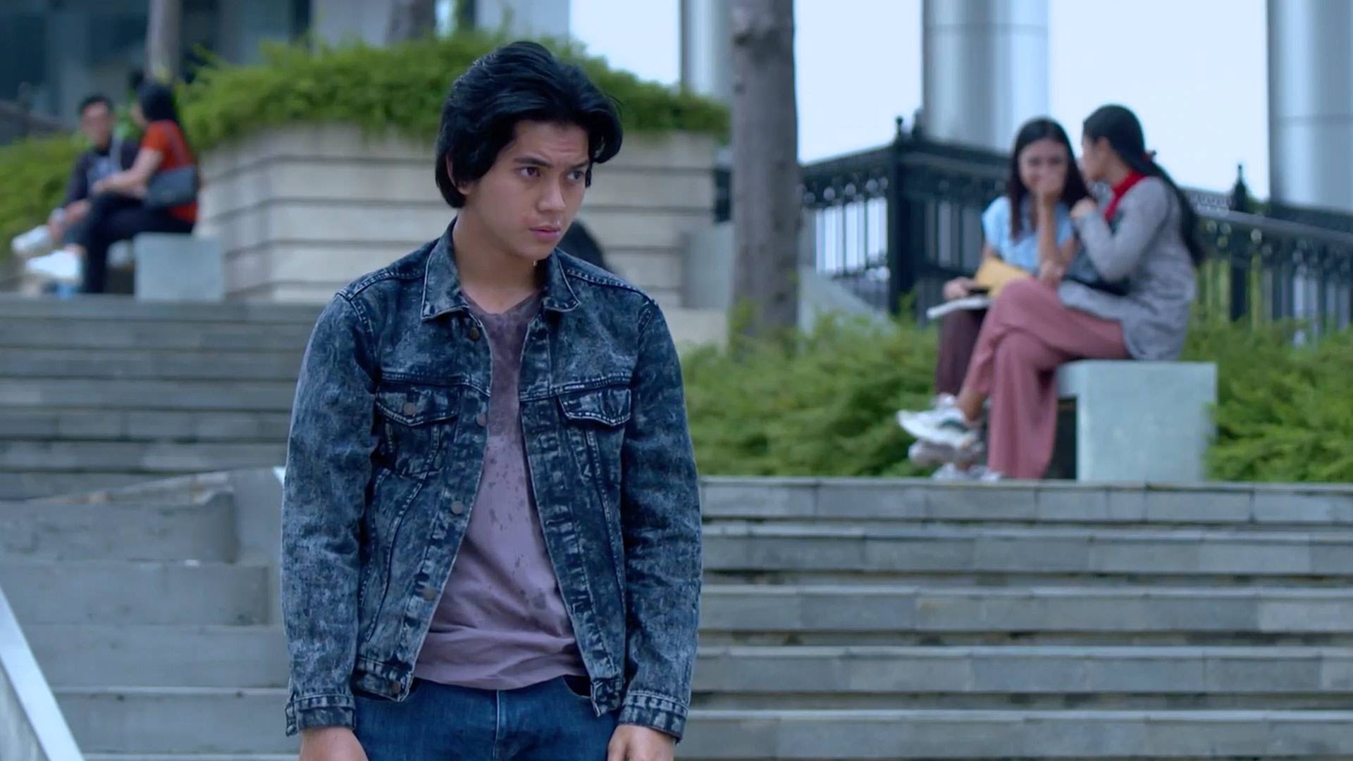 VISION+ - Ada Dewa Disisiku / S1 E9 Episode 9